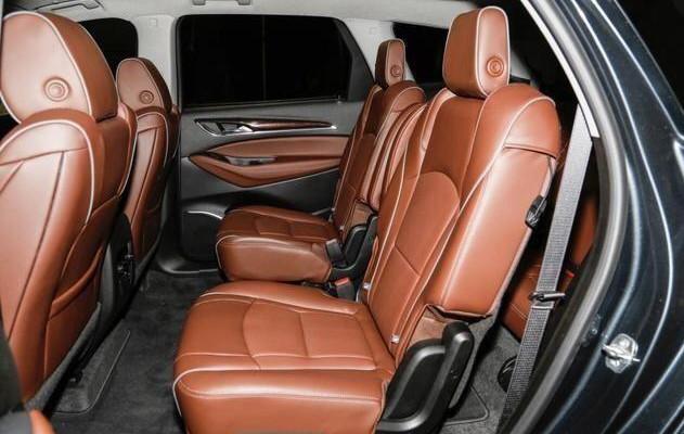 3.6L配9AT，车长5米2美系大块头，卖40万碾压途昂探险者