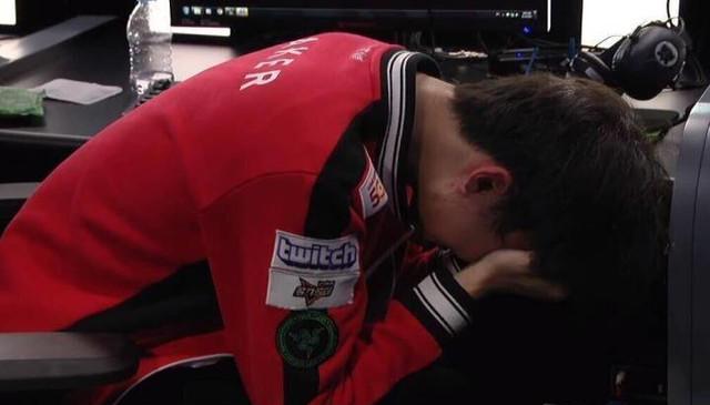 S7：其实三星夺冠背后最大的赢家是roxtiger，小花生是SKT的卧底|三星|花生|赢家_新浪新闻