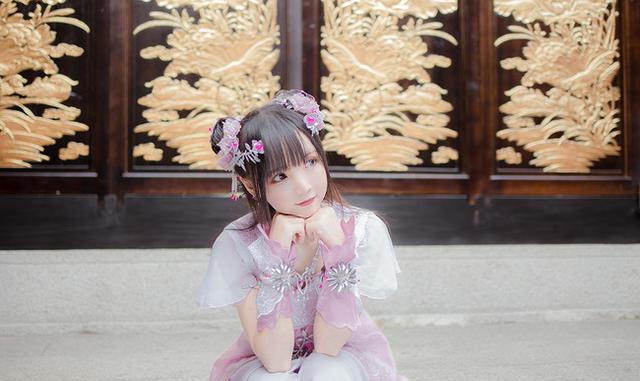 阿九朱延婍cos,本公主岂是一根糖葫芦就能打发的