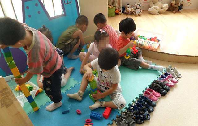 怎样的孩子,上幼儿园后老师放心孩子喜欢,妈妈们你们教育到了吗