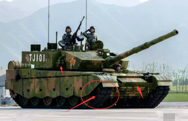 如果区分99A和96A主战坦克？这里告诉你方法|主战坦克|负重轮|履带_新浪新闻