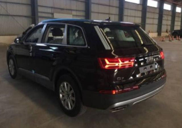 奥迪Q7欧规2.0T车型新上架，动力够用 价格诱人