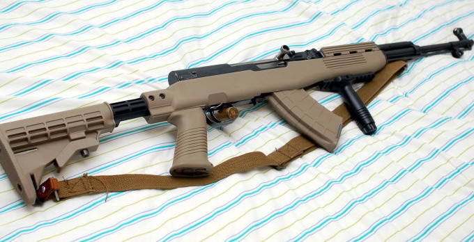 想吃鸡？为什么你要拿98K？|半自动步枪|配件|瞄准镜_新浪新闻