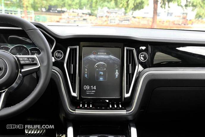 众泰T700 8AT车型配置曝光 动力参数不变