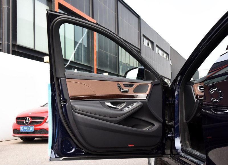 奔驰S级 2018款 S 320 L 前置后驱 9挡手自一体 终究还是选择你