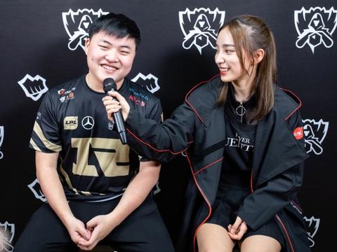 EDG遇劲敌，Rita余霜旗袍装惊艳赛场，谁才是LPL牌面女神？|战队|旗袍|劲敌_新浪新闻