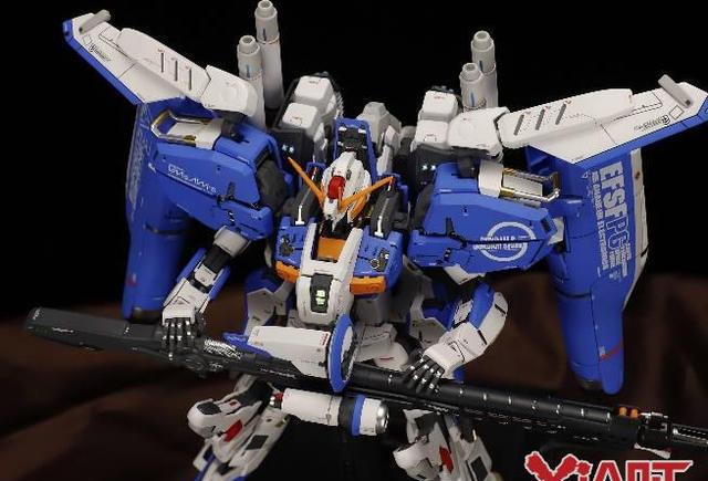 根大木秀：EX-S 高达+星爆改件