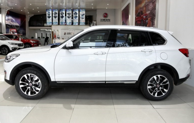 品质说话汉腾X7S上市1的。5T+6AT百里加速只要7。9秒!