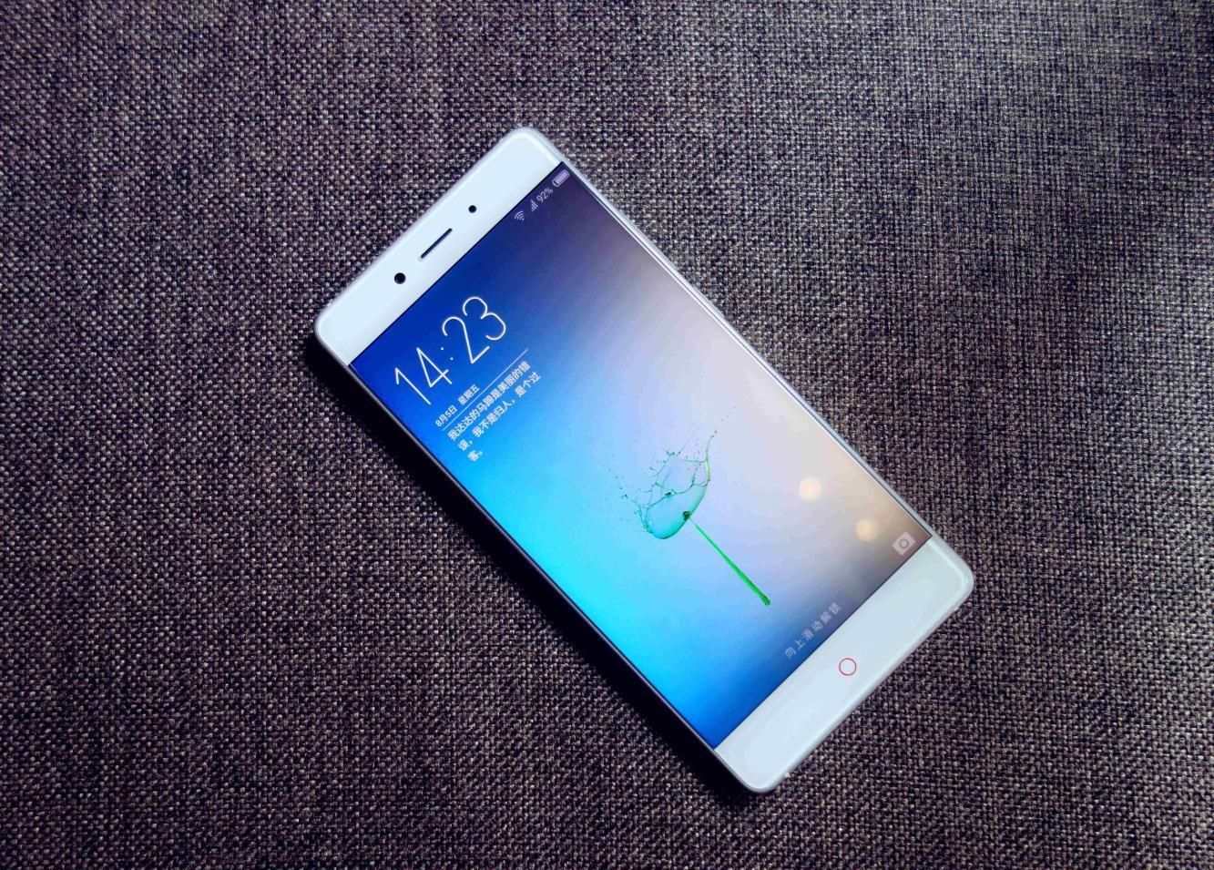 努比亚Z17曝光, 高通骁龙835+8G+128G+双摄。