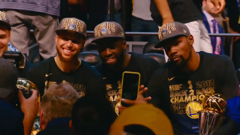 nba2017-18赛季总决赛勇士vs骑士精彩瞬间混剪_新浪新闻