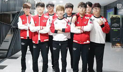 曾经把SKT战队打投降，在LPL赛区一战成名，如今却同SKT一样