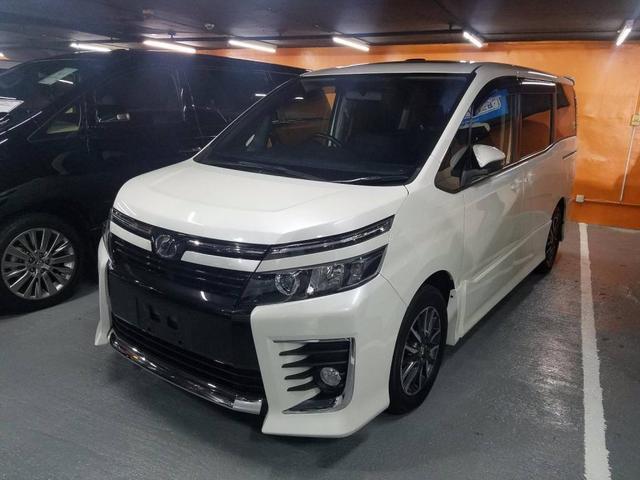 丰田造最亲民保姆车，15万小埃尔法，后排KTV让GL8羡慕