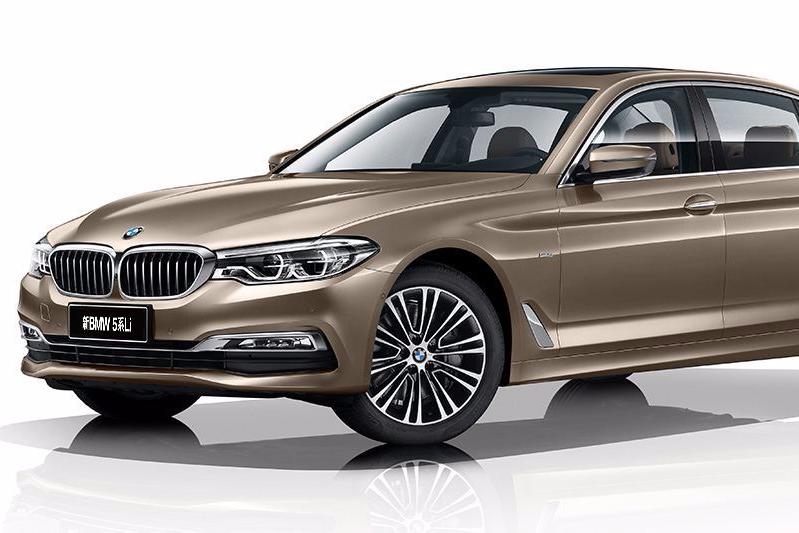 BMW525Li 奥迪A6L 1.8T怎么选？论性能当然选奥迪35时尚-新浪汽车