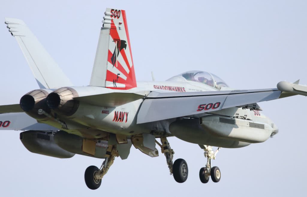 33.33％的EA-18G咆哮者部署在我周边 无声战场没有硝烟的对抗