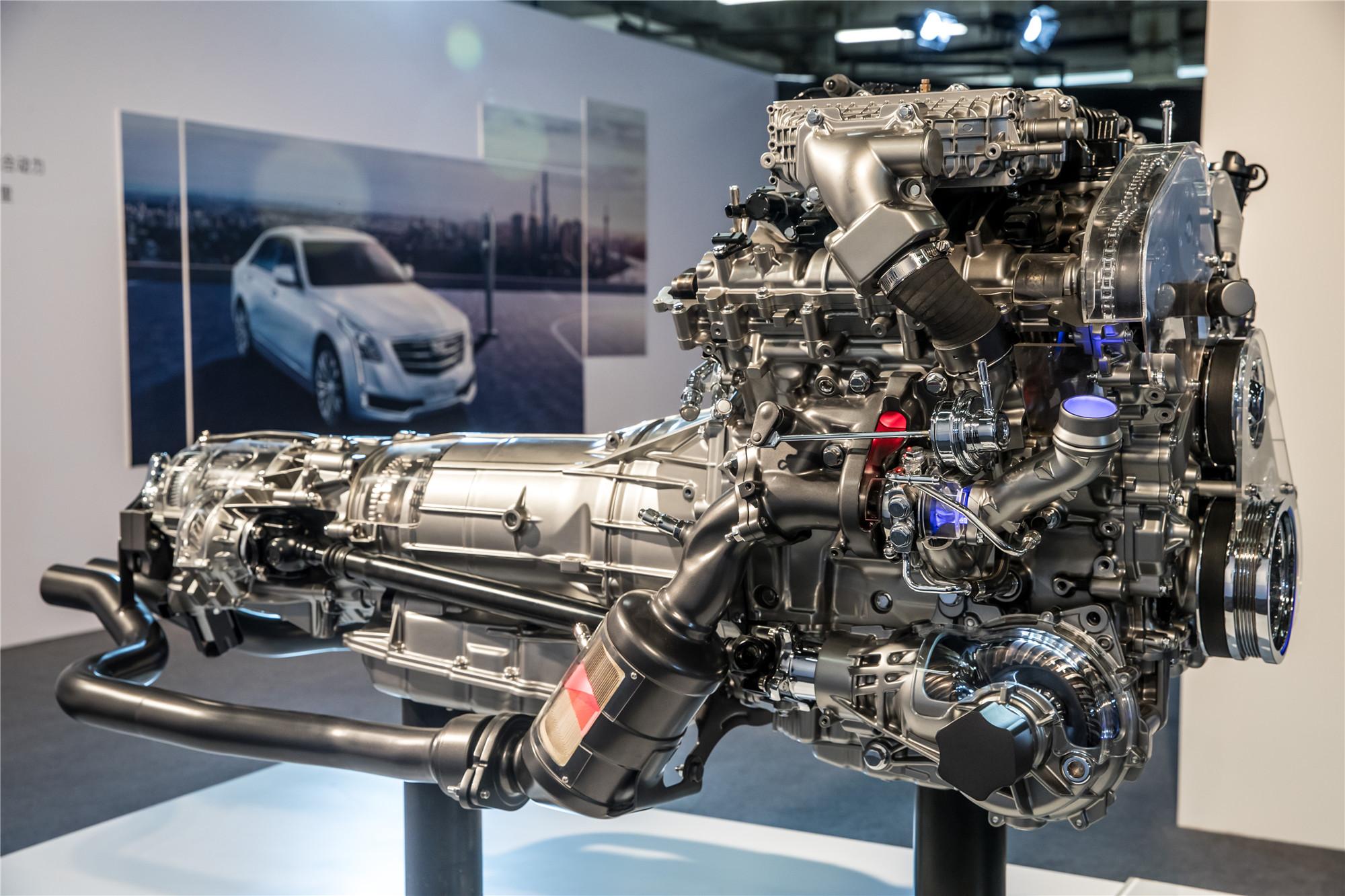 史上最美凯迪拉克官图曝光，搭载10AT，宝马都自愧不如