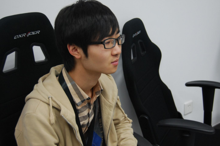 DOTA2：鲷哥直播透露烈火队人员不整，Axx小刘顶替出征Major|疫情|烈火|鲷_新浪新闻