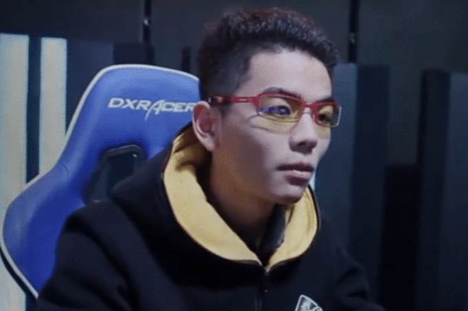 LPL全华班又一老将退役，观众的青春逝去，“59E”退出舞台！|退役|老将|队伍_新浪新闻