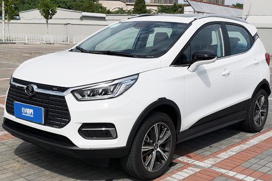 颜值、续航和空间一样不能少 比亚迪元EV535对比本田思铭X-NV-新浪汽车