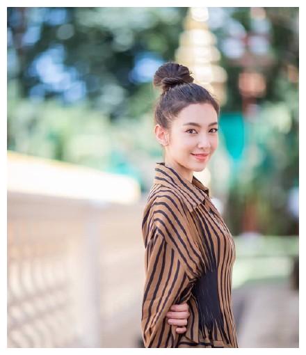 Bella公开晒泰国群星合照，顶流CP同框！网友：男友weir要吃醋了|泰国|男友|威哥_新浪新闻