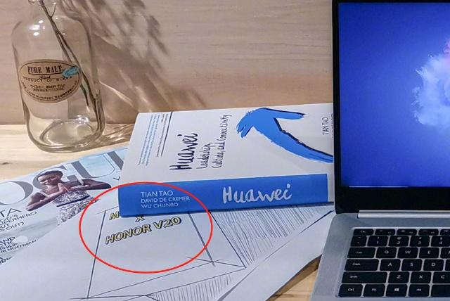 2799元起！荣耀V20价格曝光最便宜麒麟980旗舰稳了