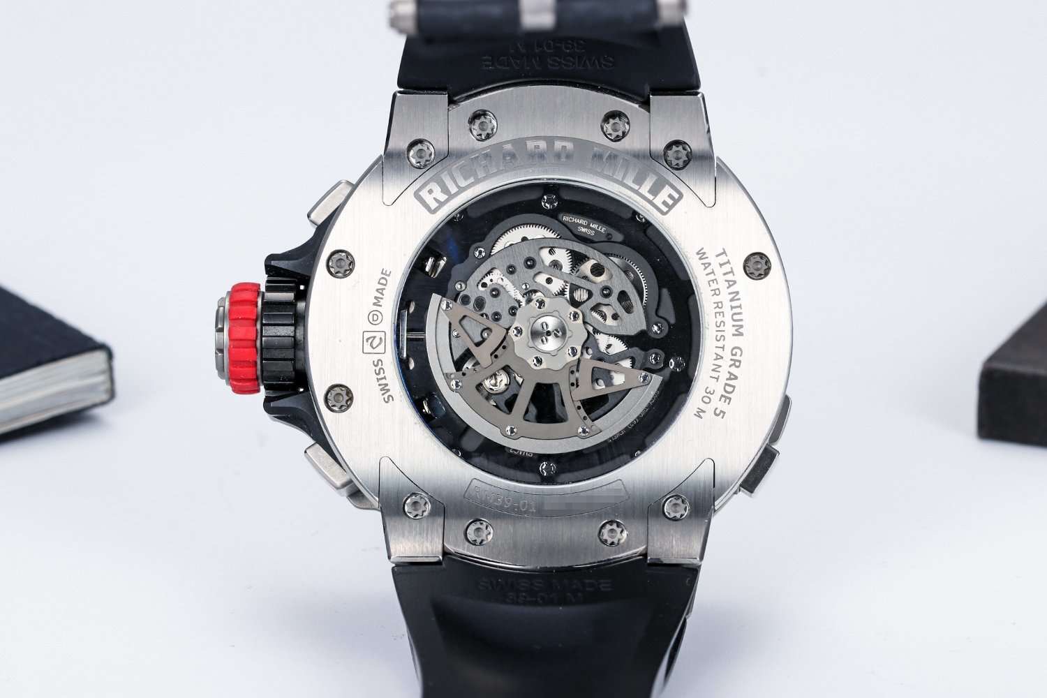 详解飞行员理查德米勒RM39-01复杂计时功能腕表