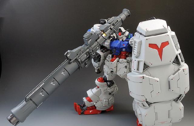 HG比例制作的比MG比例还要帅气的GP02高达模型