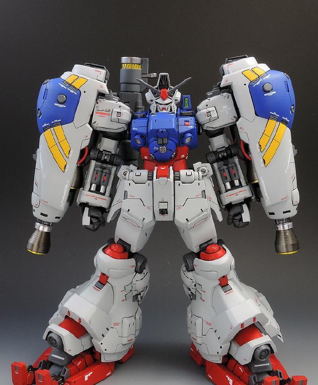 HG比例制作的比MG比例还要帅气的GP02高达模型