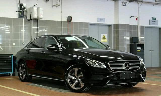 奔驰E200L和奔驰E300L的区别和对比？差距一目了然！-新浪汽车