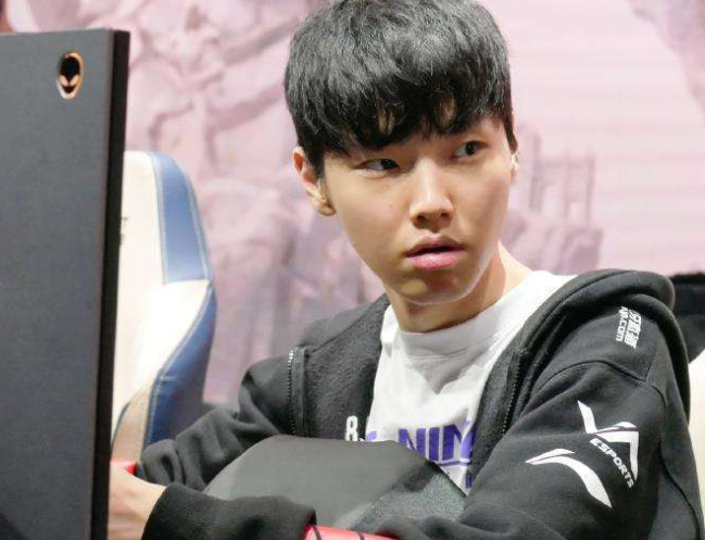 BDD谈LCK前三中单：Faker的运营最强，我比Chovy更团队|战队|比赛|选手_新浪新闻