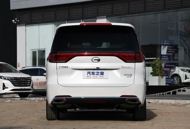 国产品牌MPV 广汽传祺GM8 网友：空间大、外观大气