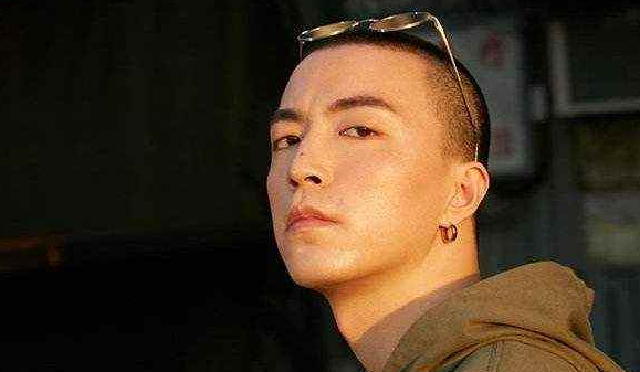 jony j和宫阁退出《潮音战纪》，究竟是怎么一回事！|潮音战纪|节目|音乐_新浪新闻