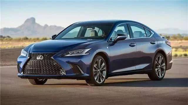 33万落地新款雷克萨斯ES200，试驾非常完美，这个油耗无敌-新浪汽车