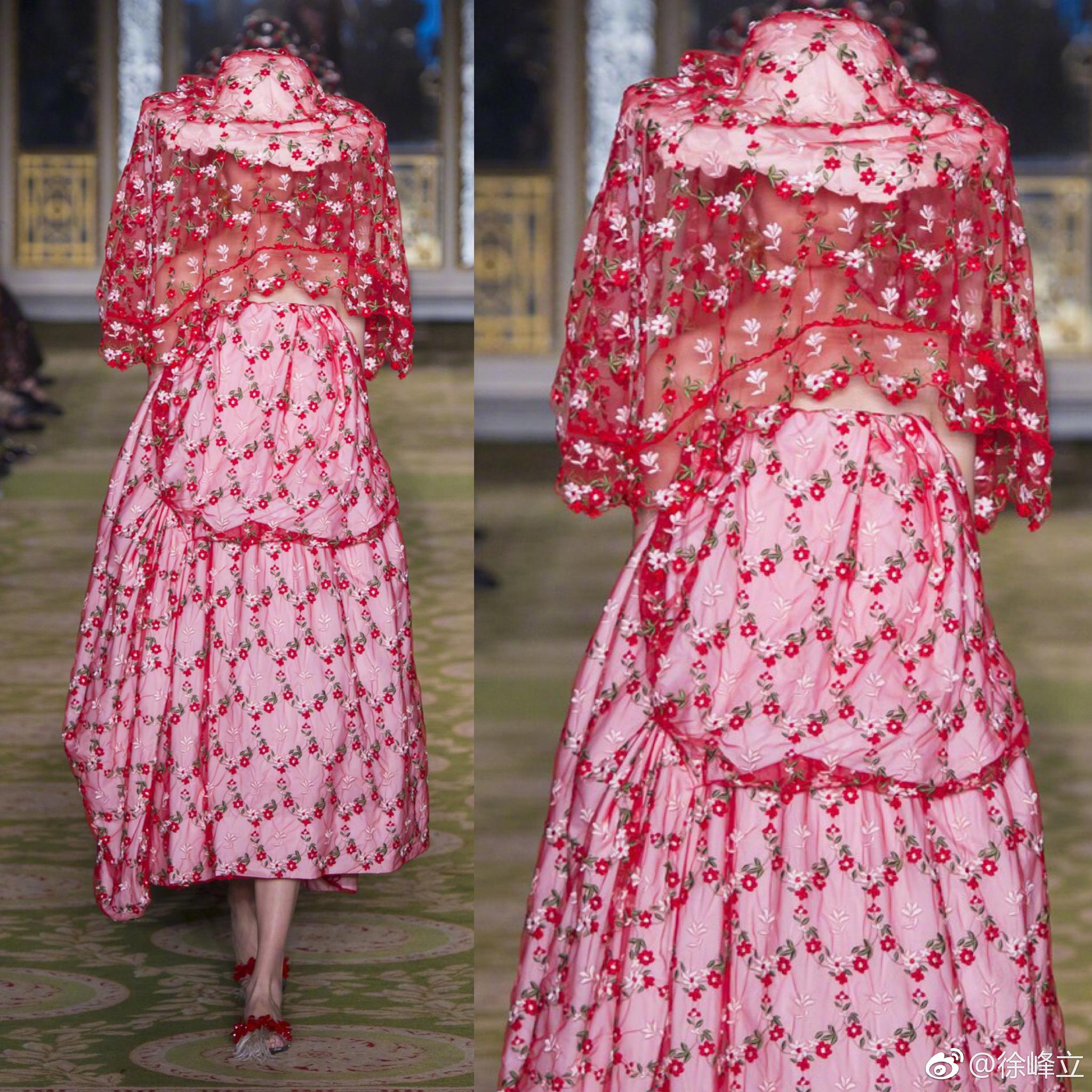 Details | Simone Rocha Spring/ Summer 2019～这一季运用大量中国古|云肩|仕女|发髻_新浪新闻