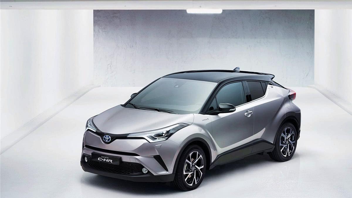 丰田CHR正式上市! 价格一出, 把网友惹怒了: 这价格我买CX4！