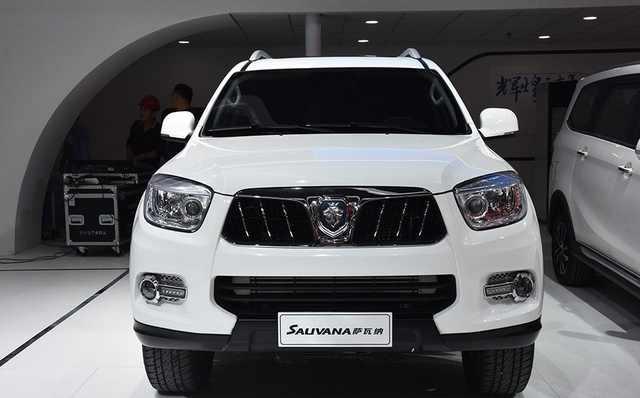 丰田普拉多尴尬了! 国产硬派SUV 2.8T配四驱, 价格仅仅12万!