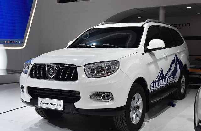 丰田普拉多尴尬了! 国产硬派SUV 2.8T配四驱, 价格仅仅12万!