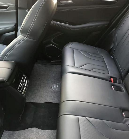 再等9天，国六+双独悬，2.0T+8AT，“国产宝马X6”不会让你失望