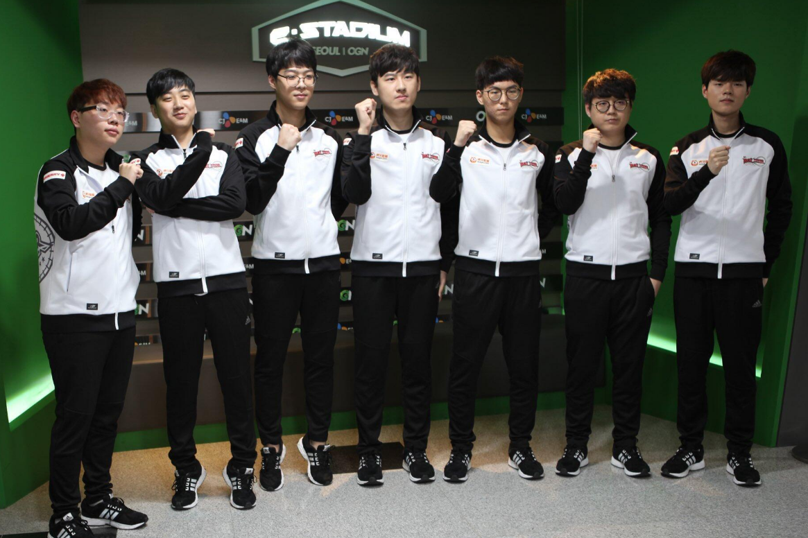 KT战队终于进入S8全球总决赛！Peanut成为最悲情的选手？|战队|悲情|系列赛_新浪新闻