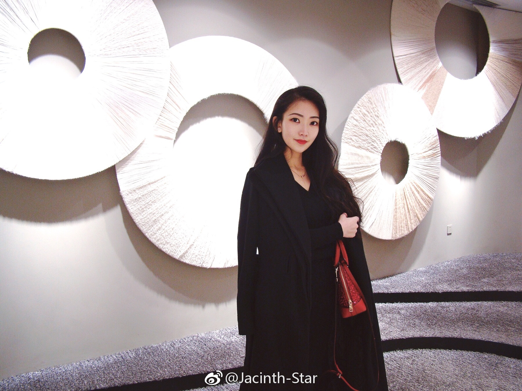 美女校花 四川音乐学院 陈嘉欣 20岁 身高163cm 体重41kg 爱好减肥|四川音乐学院|陈嘉欣|校花_新浪新闻