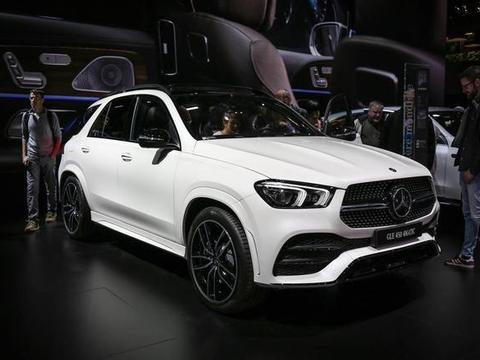 19全新一代奔驰GLE，整体运动感十足，内饰豪华，3.0T6缸+9AT-新浪汽车