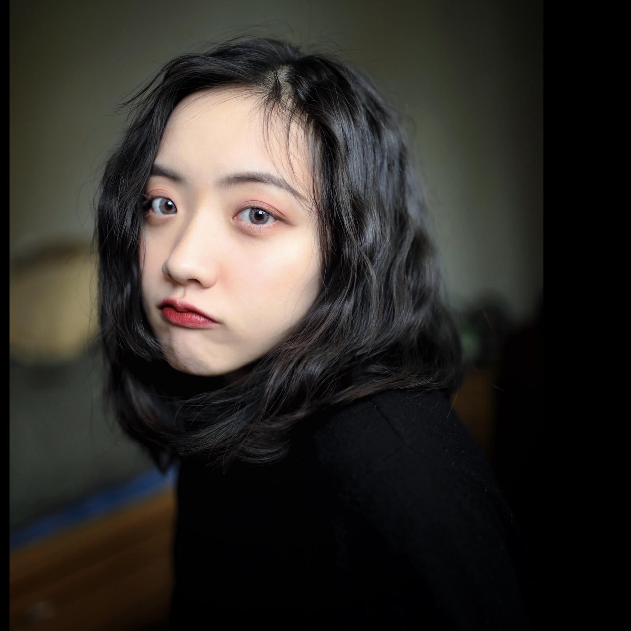 @小荣子子儿 山西传媒学院 生日1996年 天蝎座 身高164cm 体重50kg 爱|山西传媒学院|荣子|子儿_新浪新闻