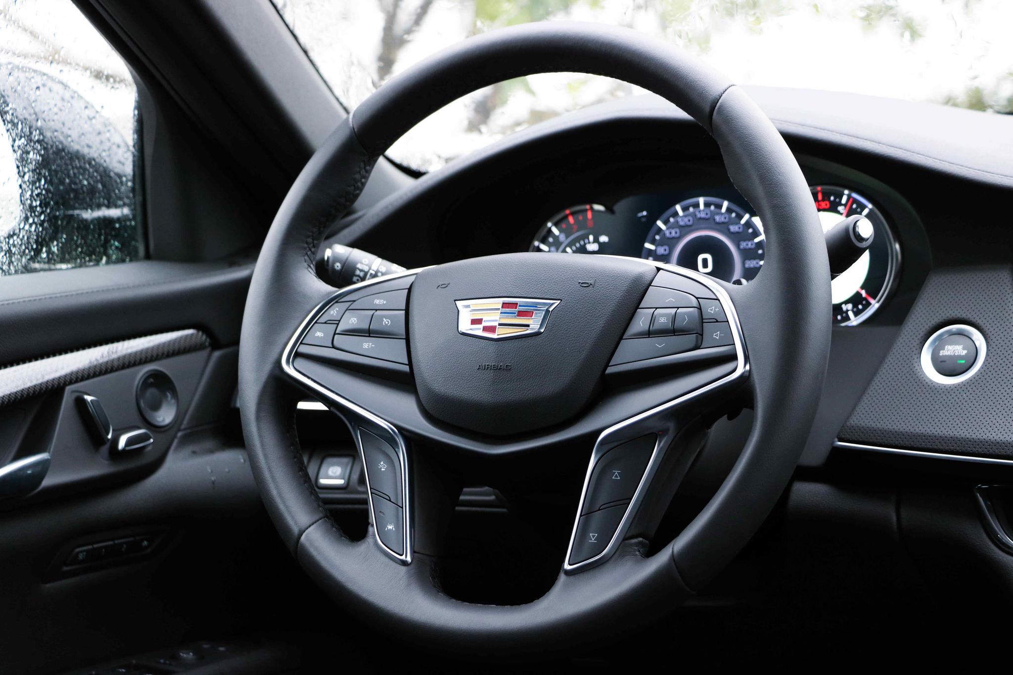 如果你对凯迪拉克没偏见，那全新一代CT6就没槽点