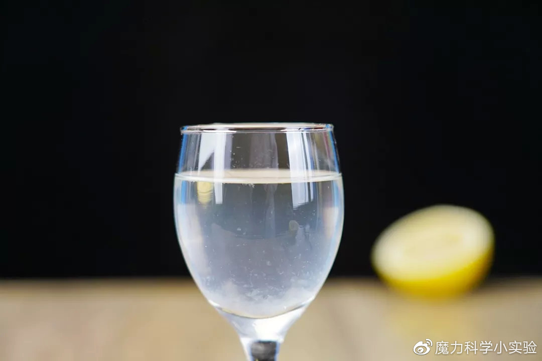 魔力科学小实验,维c美白的原理是什么?柠檬做个试验就知道了美白维生素c新浪新闻