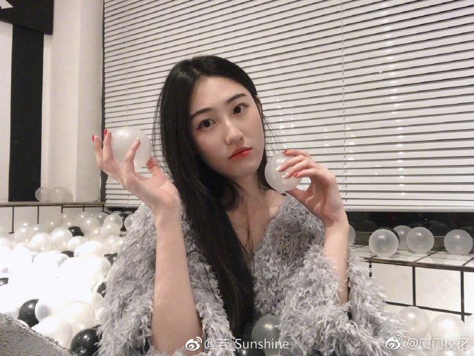 她叫李若文，97年，就读于沈阳师范大学，身高173cm，你觉得几分呢|沈阳师范大学|就读|身高_新浪新闻