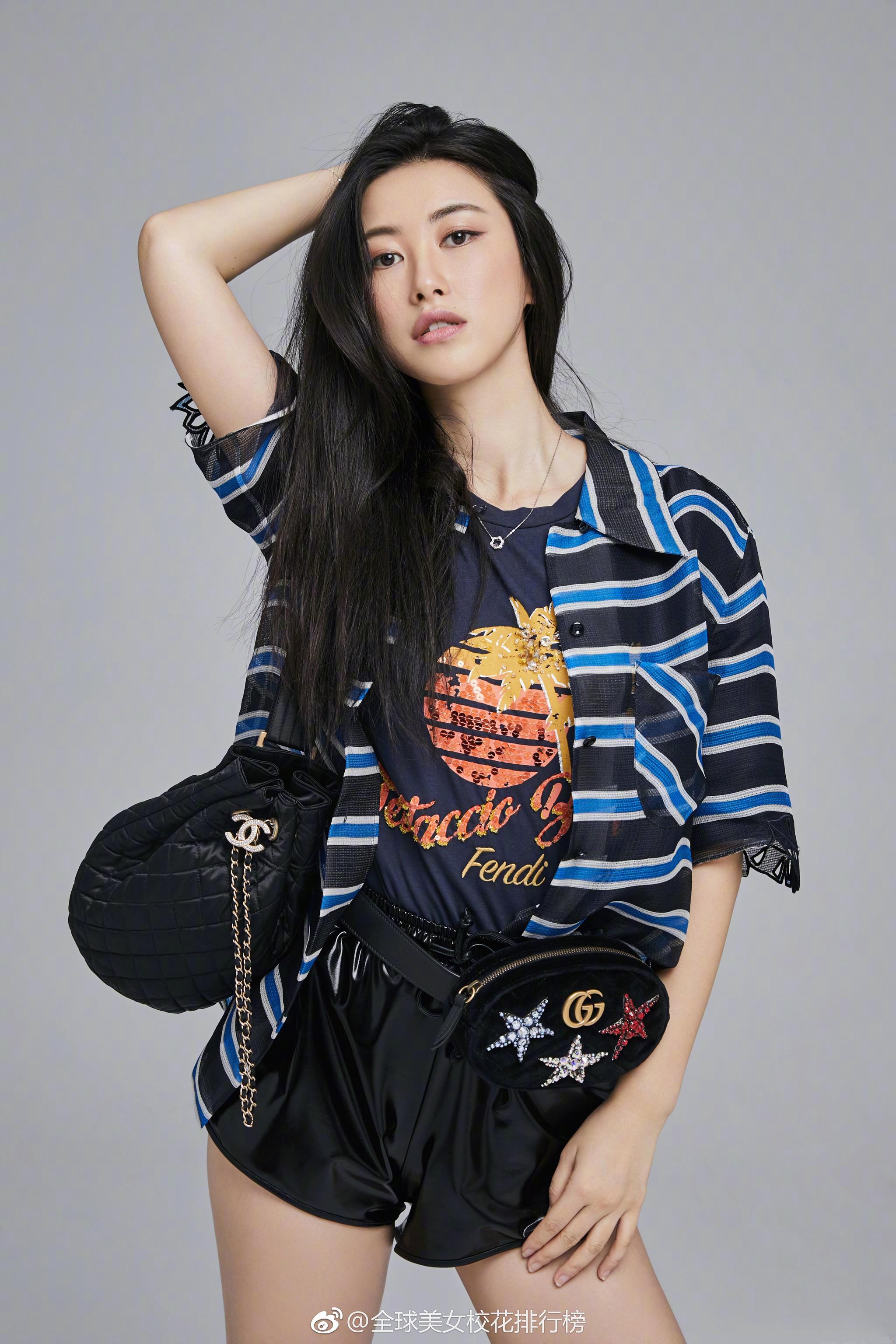 朱珠 毕业于北京工商大学 84年 巨蟹座 身高166cm 体重48kg 出生于北|北京工商大学|朱珠|巨蟹座_新浪新闻