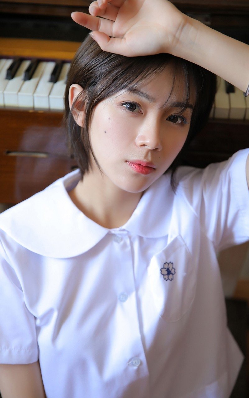 极品尤物美女学生妹制服诱惑性感闺房美女写真集学生妹美女制服诱惑新浪新闻