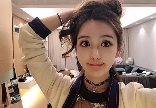 LOL：女神Rita“黑历史”被网友挖出，照片曝光后形象尽毁！|女神|周淑怡|形象_新浪新闻