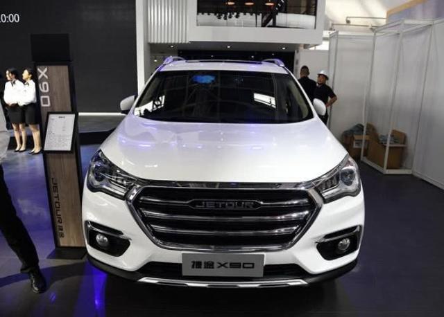 国产大型7座豪华SUV：1.5T＋8AT动力，关键价格亲民