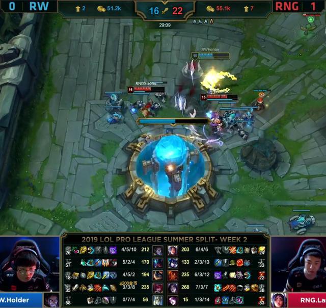 Karsa：MVP给到了小虎我很难受！余霜：此话怎讲？他不让我K头