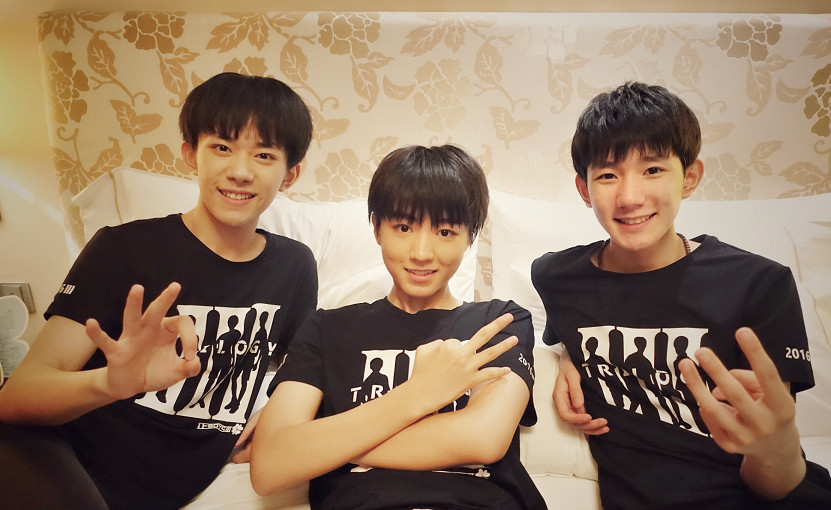 TFBOYS出道六周年，从团魂到貌合神离，他们的笑容越来越少|TFBOYS|笑容|合体_新浪新闻